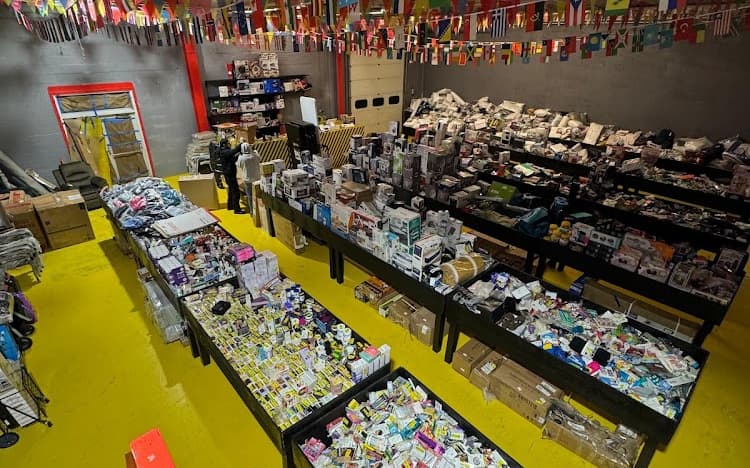 Amazon Bin Stores in Connecticut | Liquidation Stores Near Me | The Bin ...