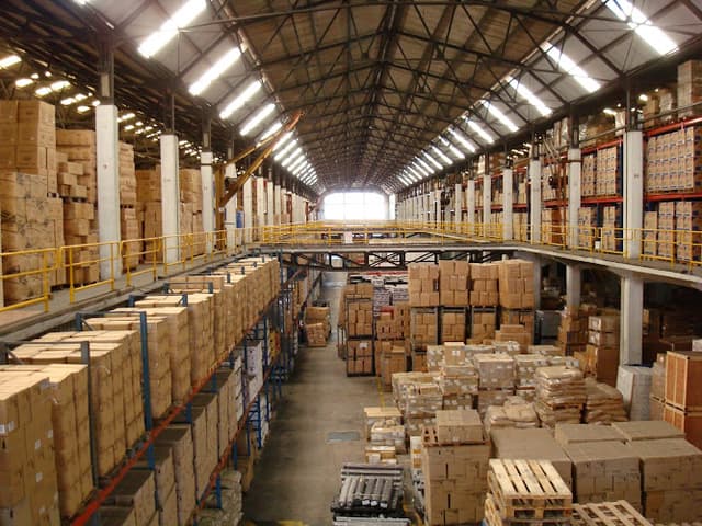 Amazon Bin Stores in New York | The Bin Finder
